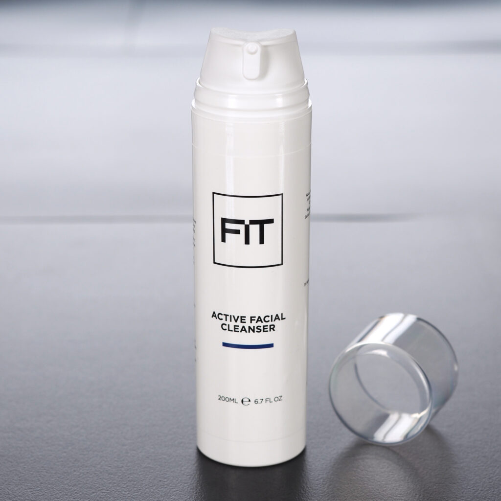 FIT Sữa rửa mặt cân bằng PH Active Facial Cleanser - 200ml - Chai